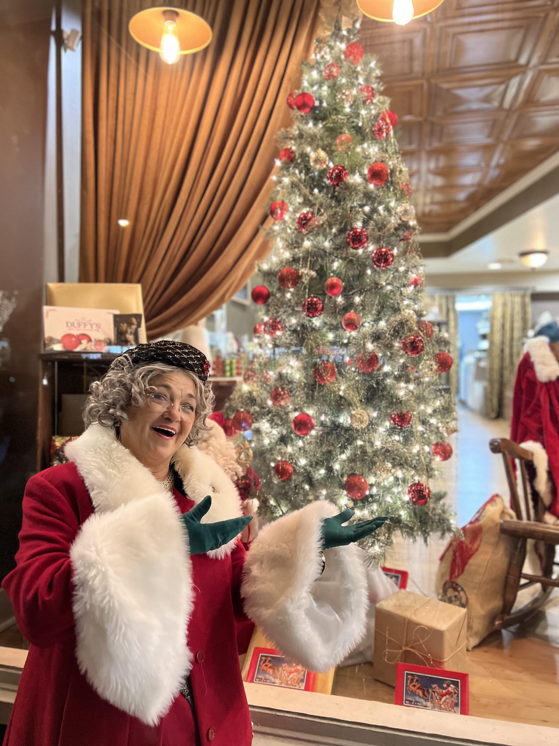Candlelight Shopping in Historic Downtown Haddonfield - The ...